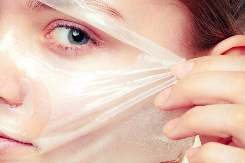 Sticky Tape Hack For Applying Makeup To Dry, Flaky Or Peeling Skin ...