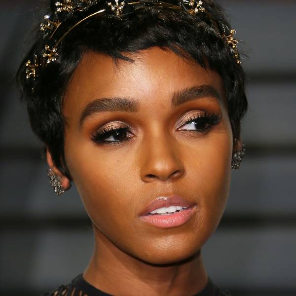 27 Ways To Tie Your Hair Back If It’s Super Short | Glamour UK
