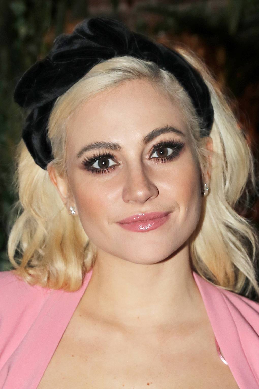 Pixie Lott hair and beauty looks | Glamour UK
