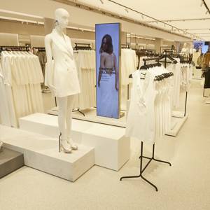 Zara's Stratford Flagship Just Re-Launched With Incredible Tech ...