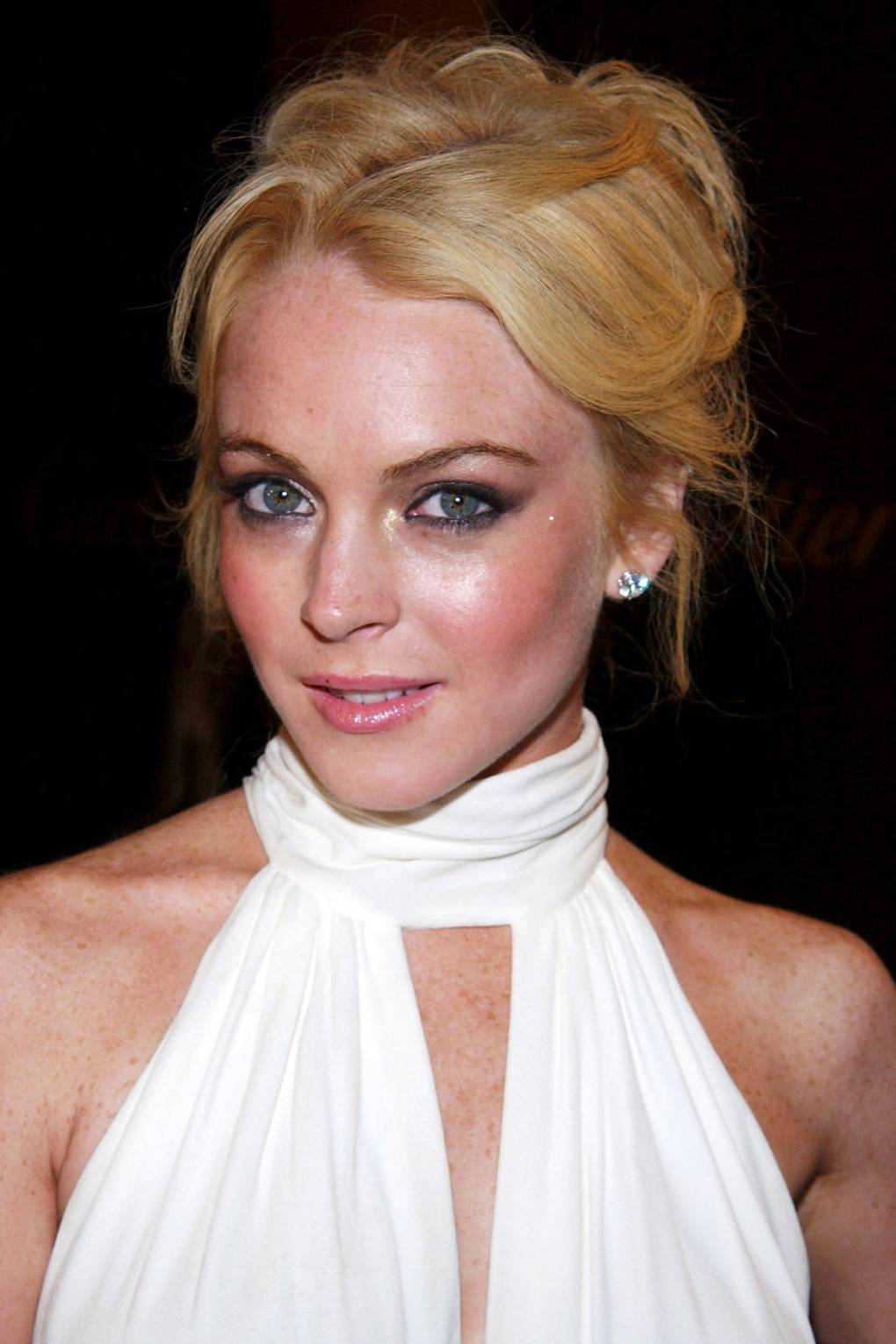 Celebrity Pictures on GLAMOUR.com - Lindsay Lohan Beauty | Glamour UK