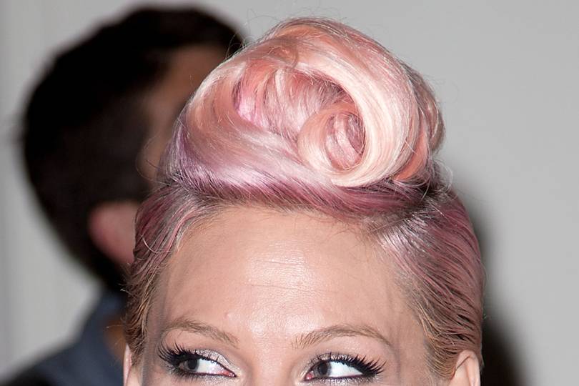 Pink’s mega quiff - Celebrity hair & hairstyles | Glamour UK