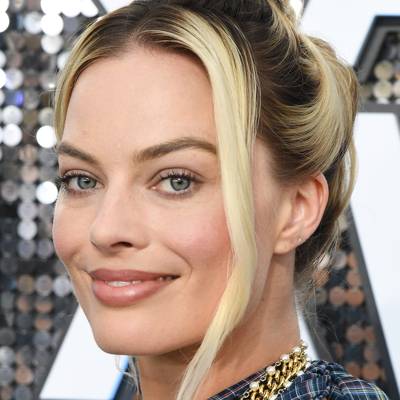 How To Style Grown Out Roots: Celebrities With Dark Roots | Glamour UK