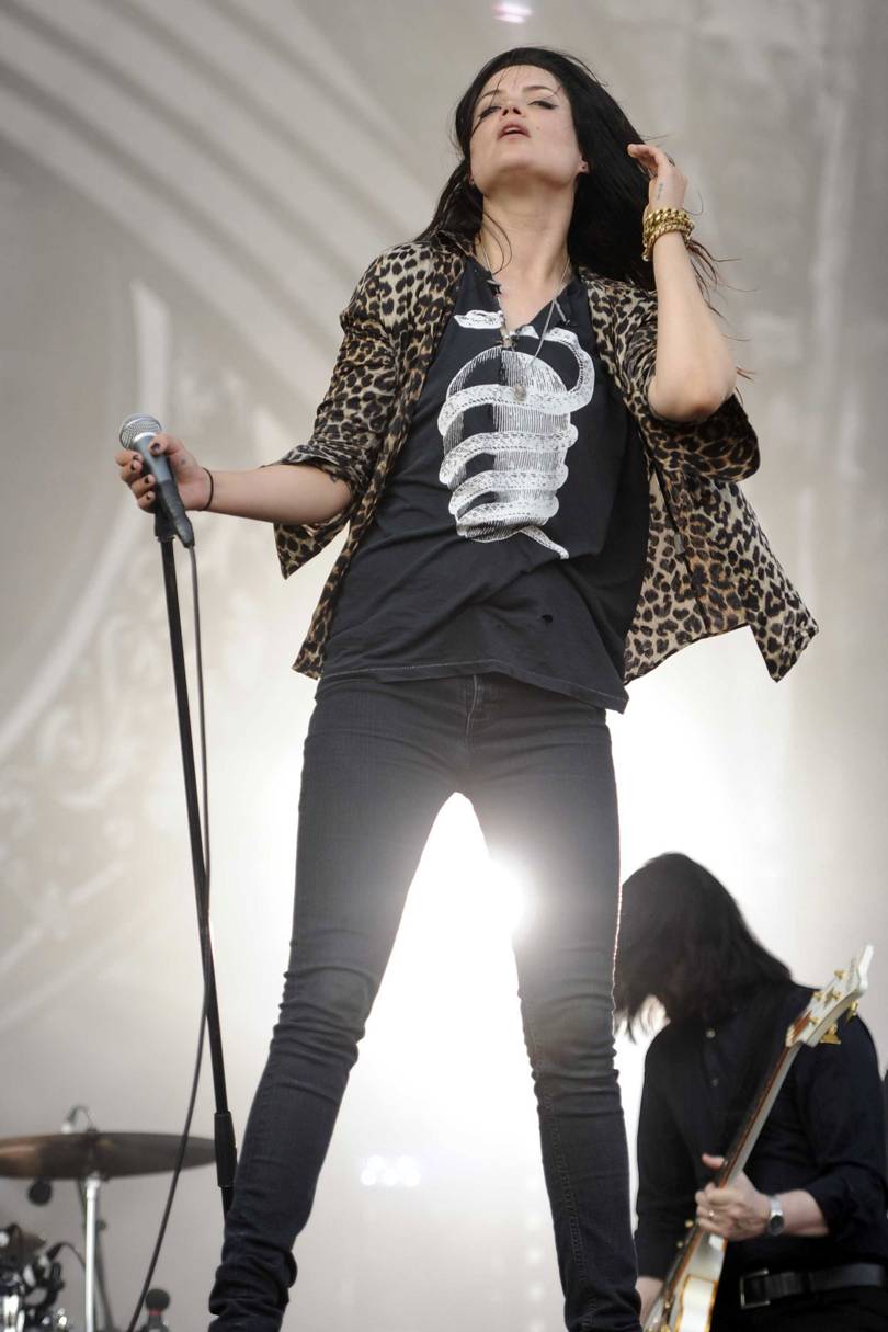 The 25 Most Influential Style Icons in Music | Celebrity Fashion and ...