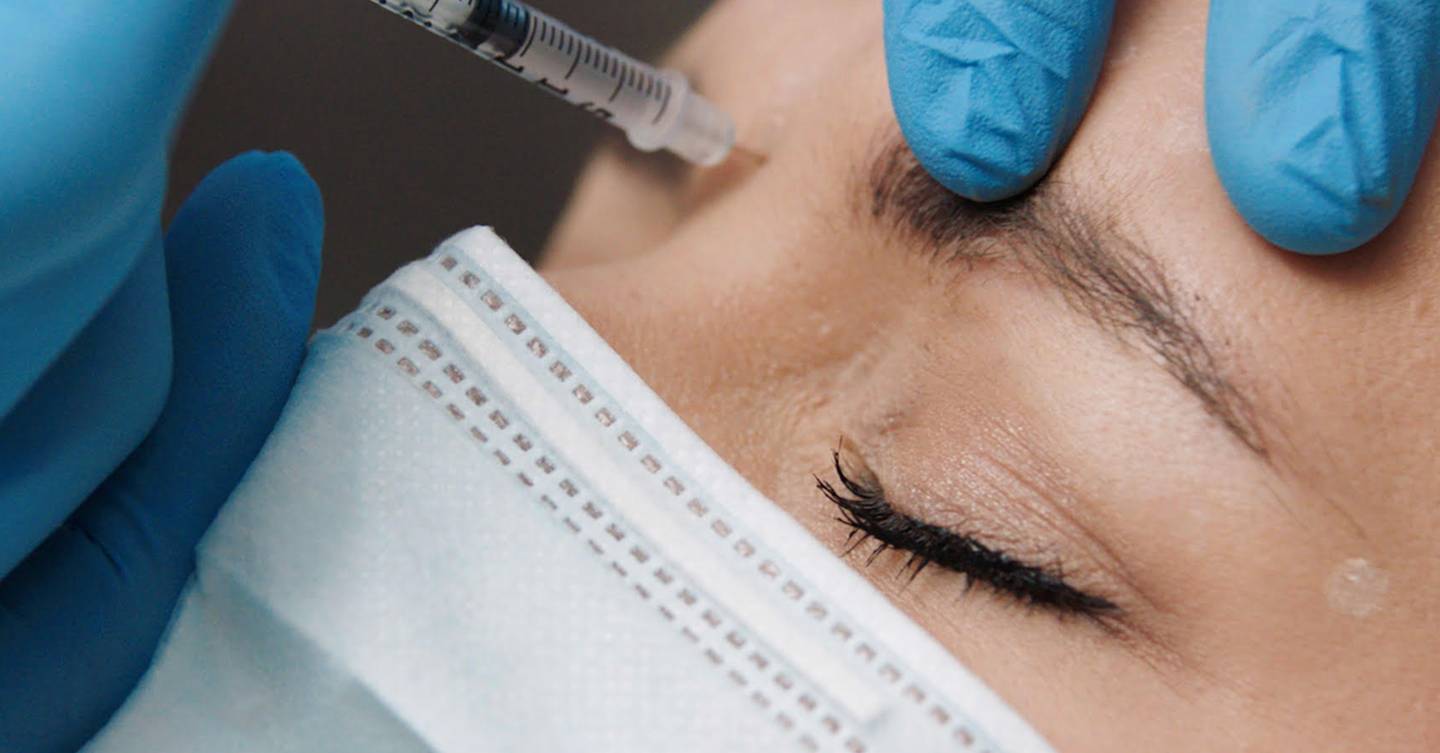 Extreme Glamour Tries: Botox Reviewed On Video | Glamour UK