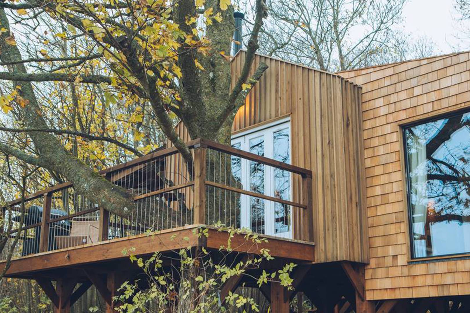 9 Best UK Treehouse Holidays To Book Now For A Unique Escape Once ...