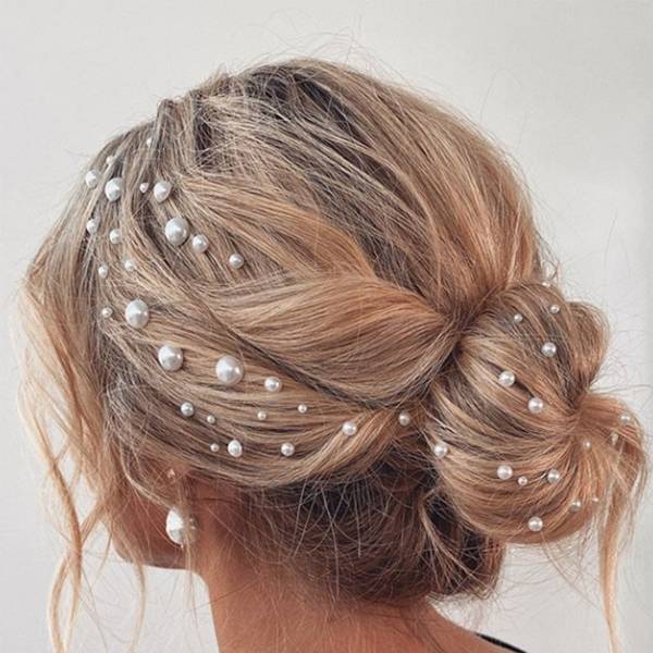 Pearl Hair Accessories: The 2020 Pearl-Speckled Hair Trend | Glamour UK