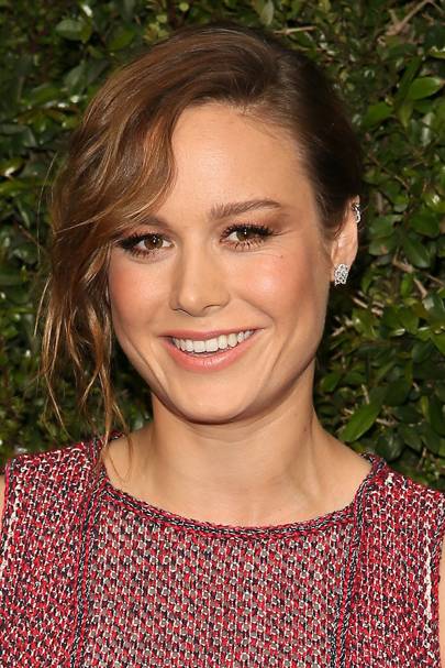 Brie Larson hair & makeup - red carpet beauty looks | Glamour UK