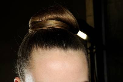 VIDEO: How to do the perfect ballet bun | Glamour UK