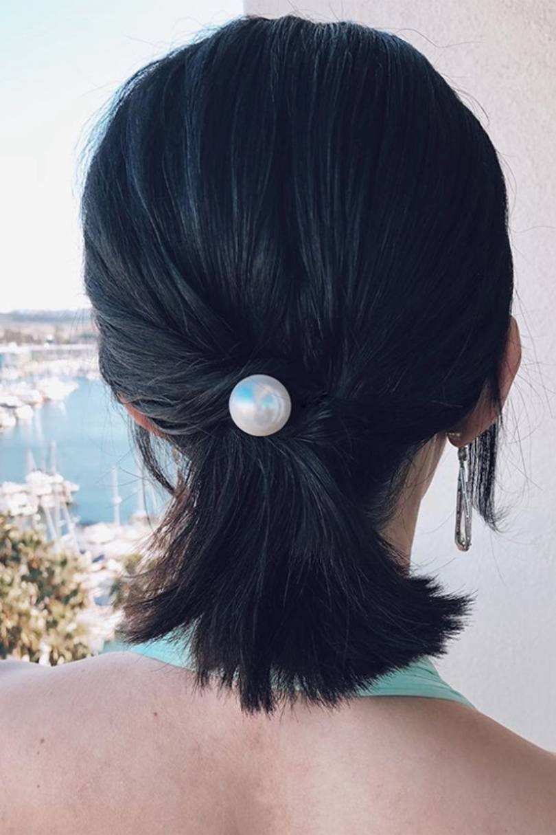 Pearl Hair Accessories: The 2020 Pearl-Speckled Hair Trend | Glamour UK