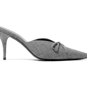 Pointed Toe Shoes Are Finally Back On The Map | Glamour UK