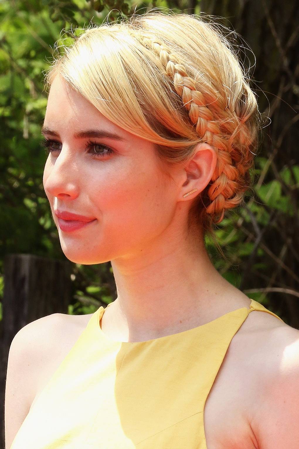 Emma Roberts' Best Hair & Makeup Looks | Glamour UK