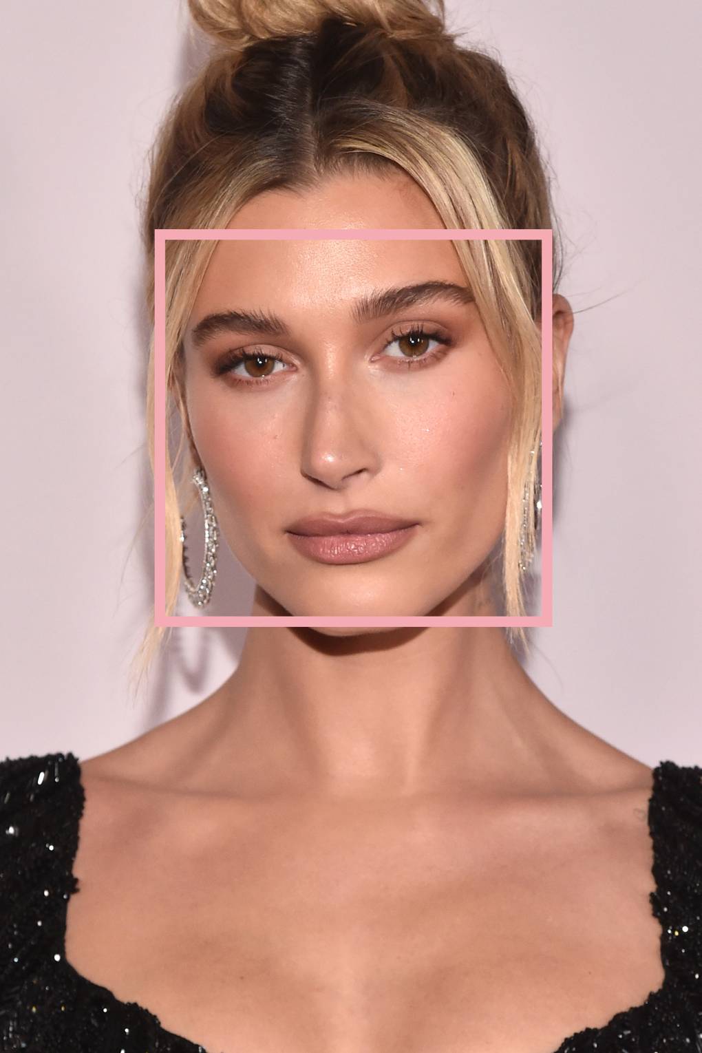 The Best Earrings For Your Face Shape: Square, Round, Oval, Diamond Or ...
