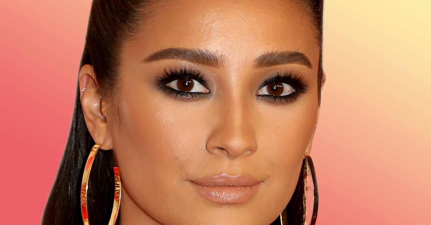 How To Do A Smokey Eye: An Easy Step-By-Step Smokey Eye Tutorial ...