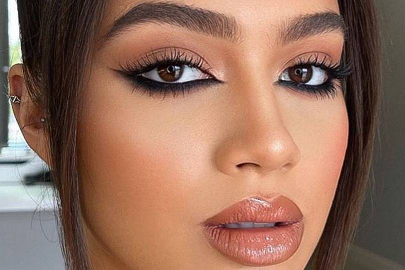 The Reverse Cat Eye Is The Fiercest Way To Upgrade Your Winged Liner ...