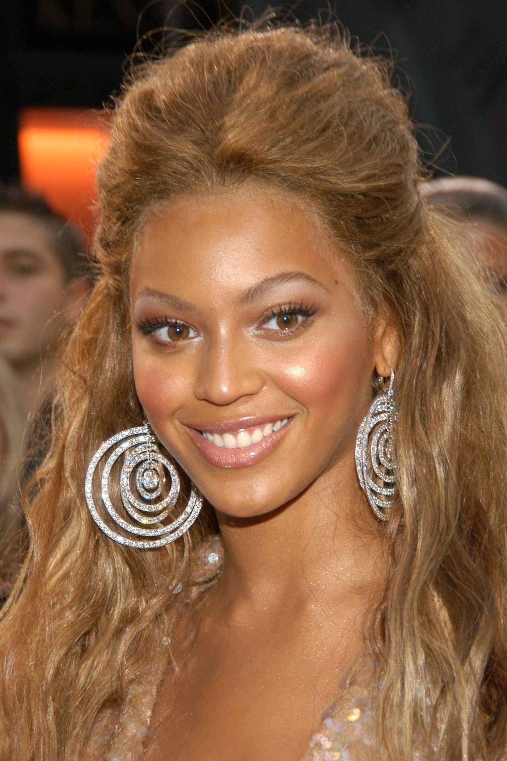 Beauty trends 2000s - Best Noughties makeup and hair | Glamour UK