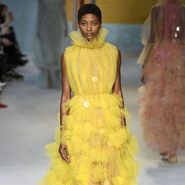 Fashion Week Dresses: 28 We Want To See On The Red Carpet | Glamour UK