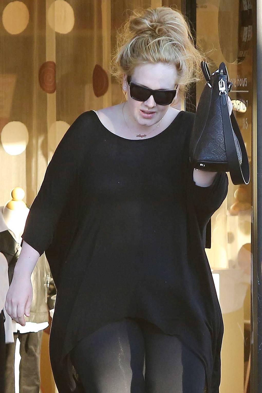 Adele Fun Facts & Old Pictures: 2016 Adele News | Glamour UK