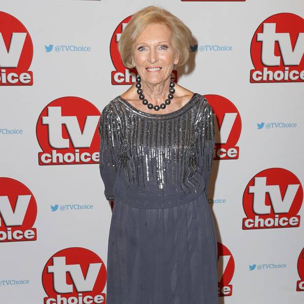 Mary Berry style: Blazers, jackets: best looks and outfits | Glamour UK