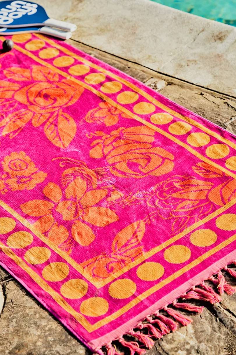 17 Best Beach Towels To Take on Holiday 2021 | Glamour UK