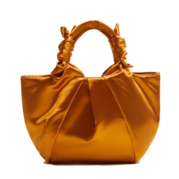 Everyone Is Carrying The Fendi Baguette Bag | Glamour UK