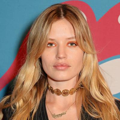 Makeup & hair for a first date - beauty looks for date night | Glamour UK