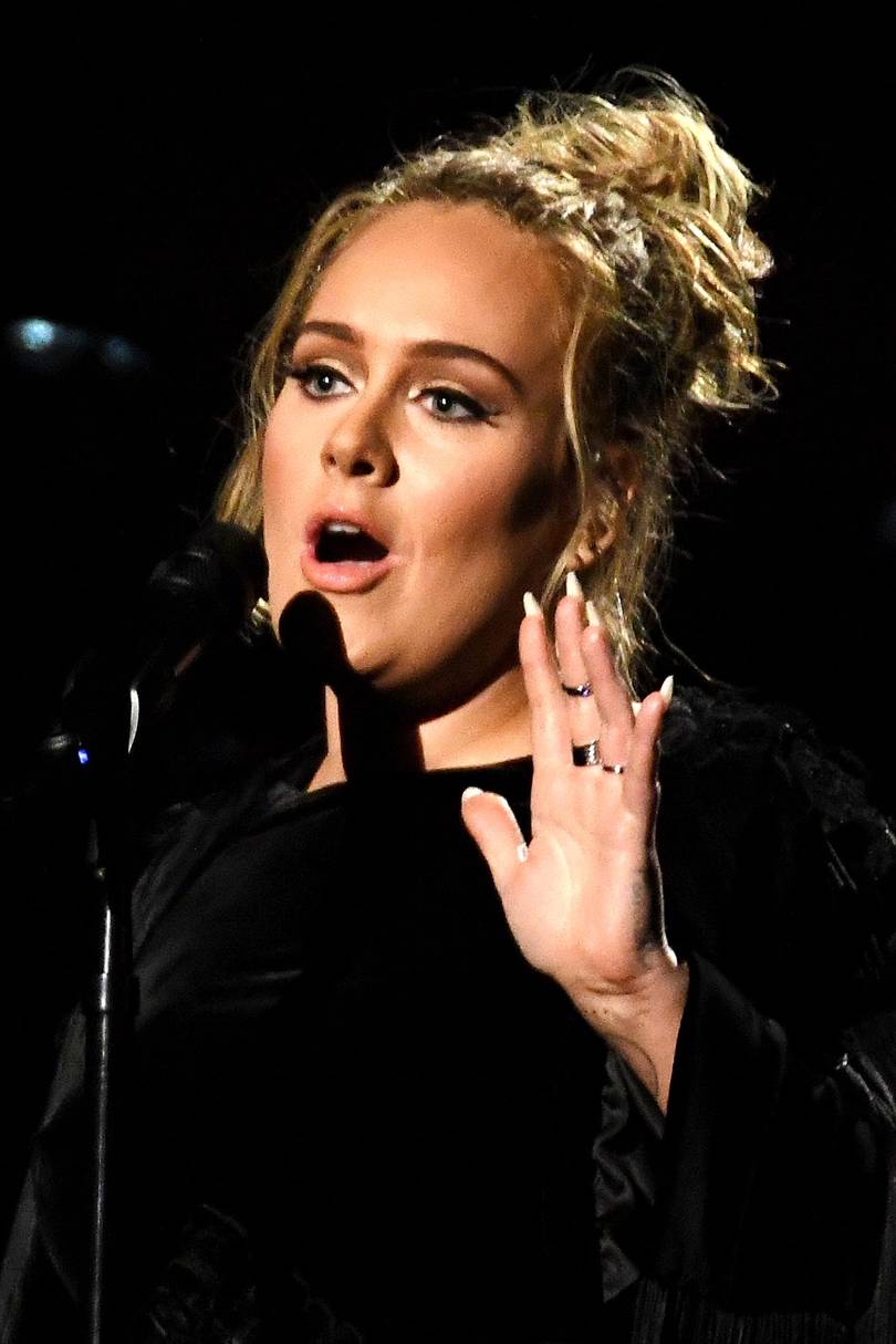 Adele Hairstyles & Beauty Looks 2017 - Look Book Pictures & Photos ...