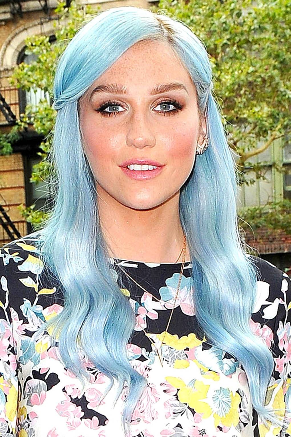 Kesha Blue Hair 2014 - Rainbow Hair Post Rehab | Glamour UK