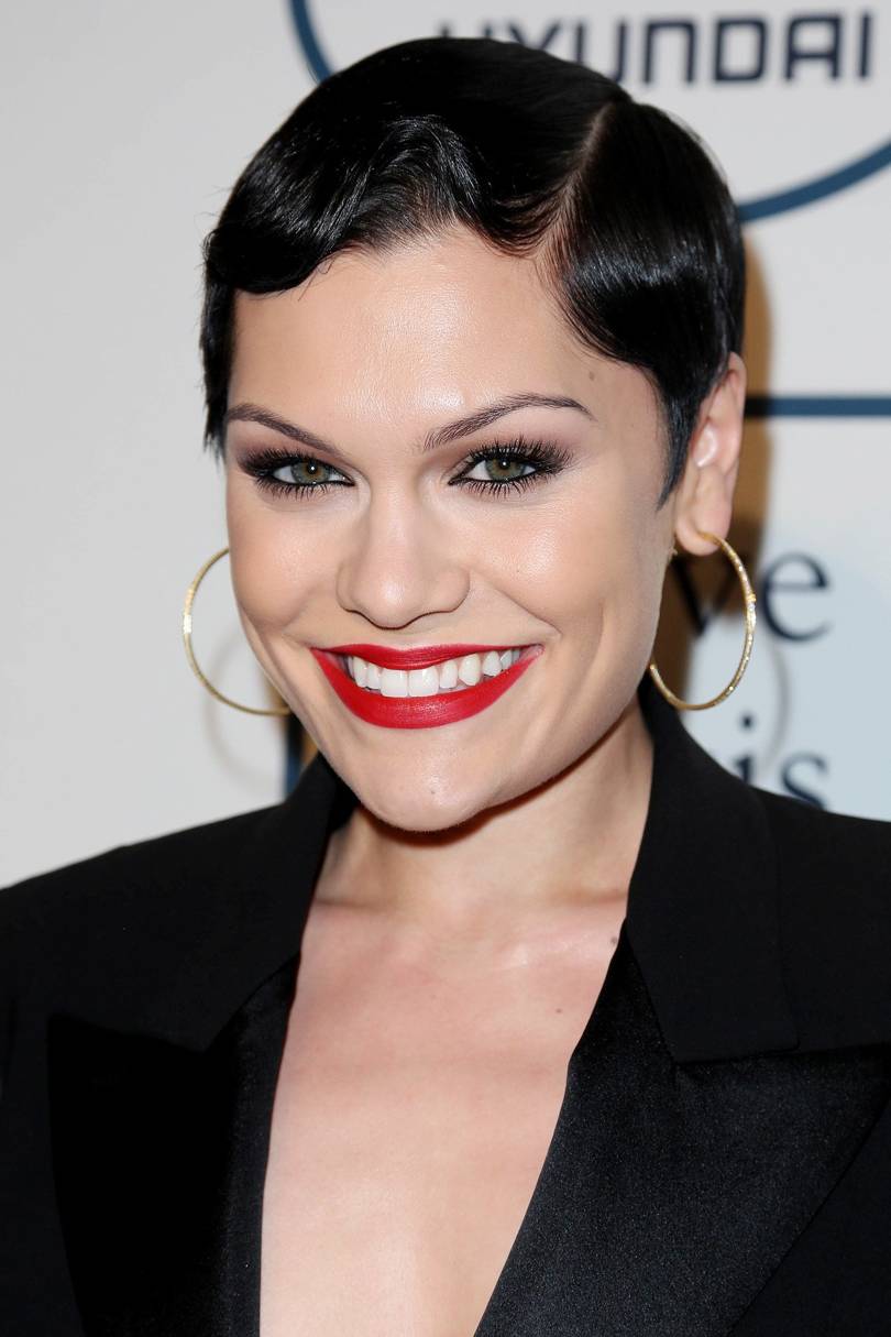 Jessie J's Hairstyle & Makeup Photos - Celebrity Hair | Glamour UK