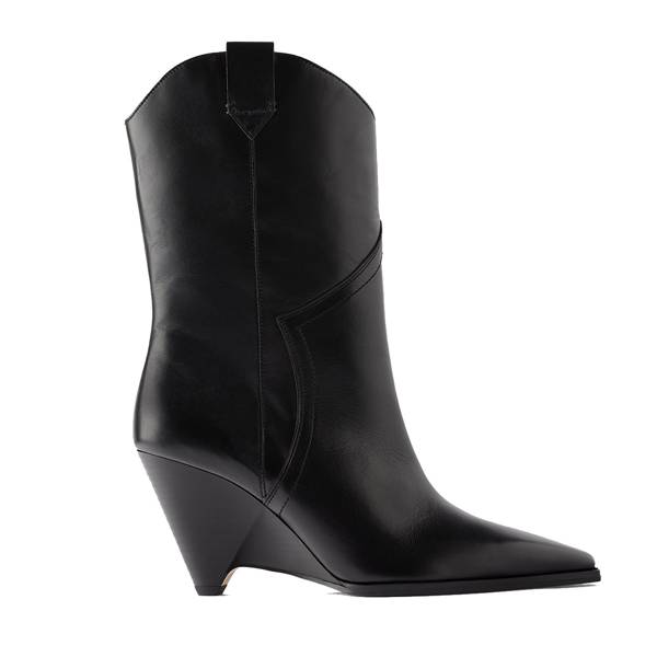 Pointed Toe Shoes Are Finally Back On The Map | Glamour UK