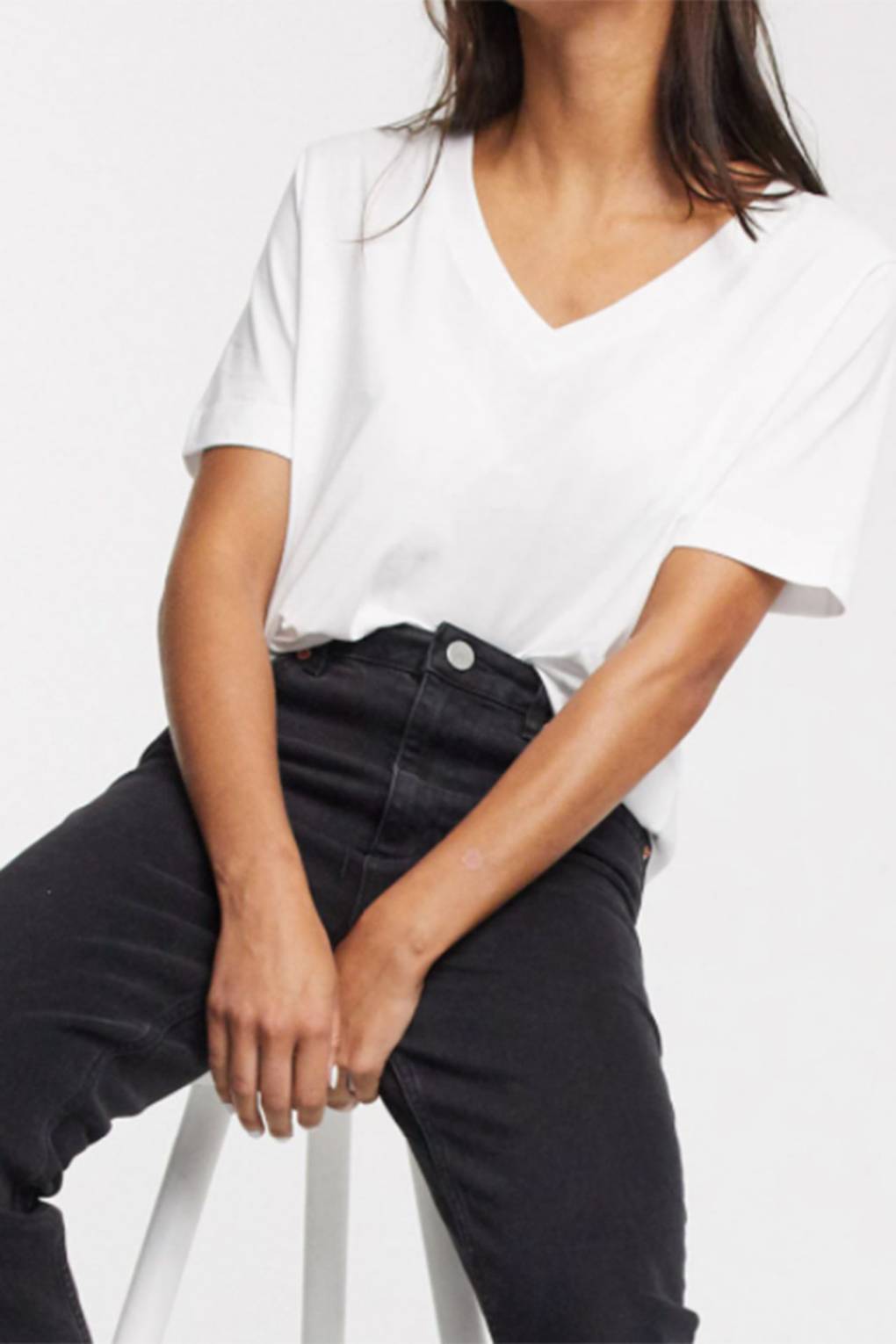 23 Best V-Neck T-Shirts For Women That Every Wardrobe Needs | Glamour UK