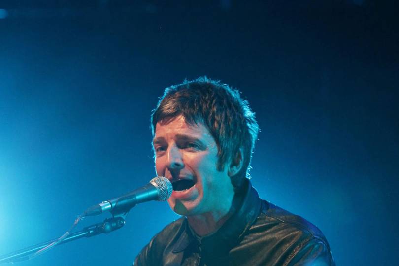 Noel Gallagher welcomes his third child - Celebrity News - Glamour.com ...