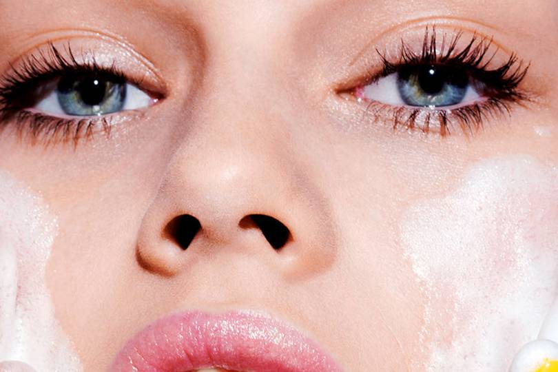 How To Wash Your Face Properly: Tips & Tricks From Dermatologists ...