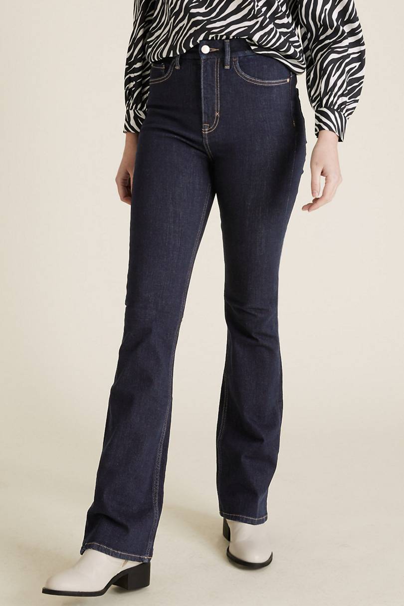 17 Flared Jeans That Suit Every Body | Glamour UK