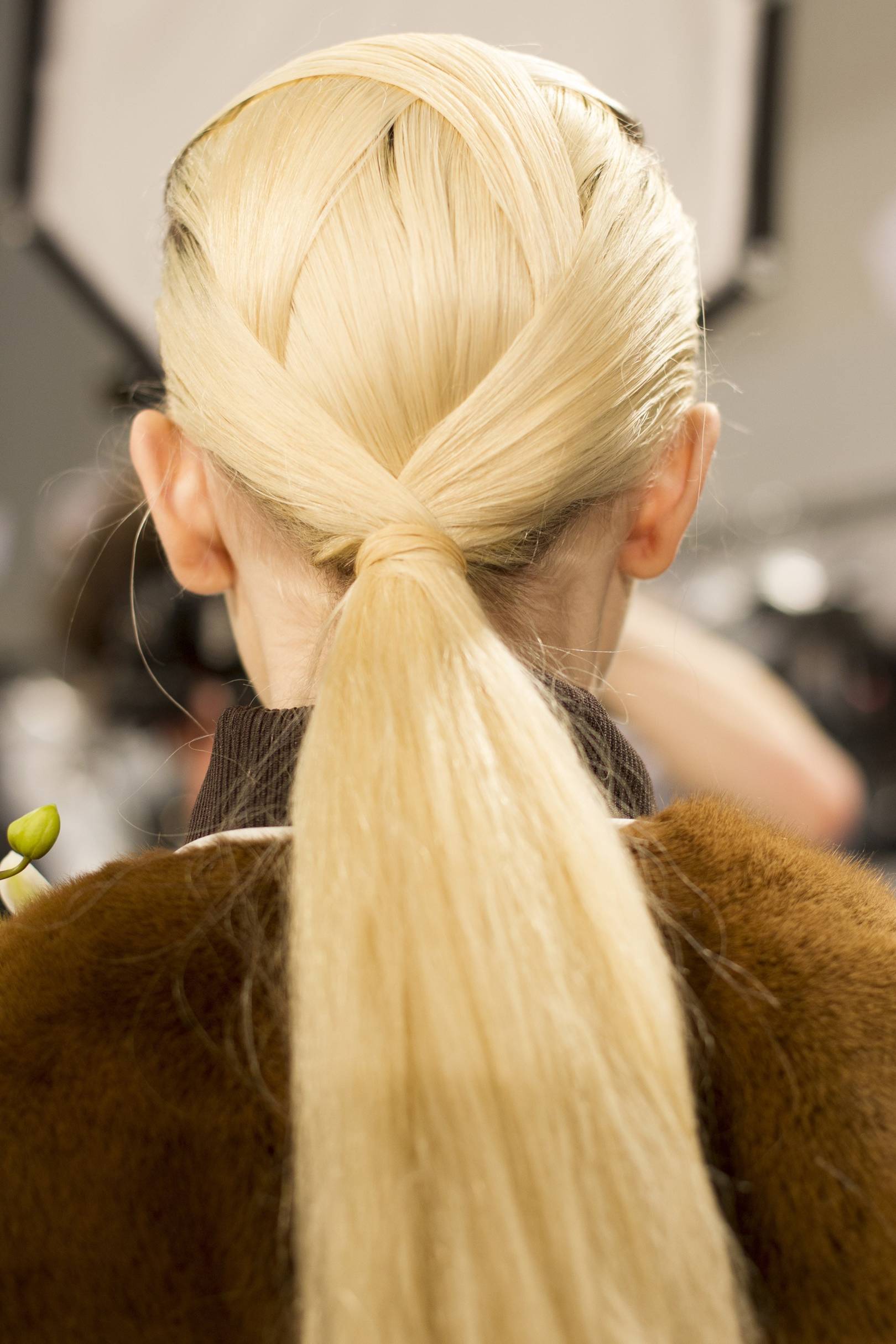 How to wear your hair at the gym - best hairstyles for working out ...