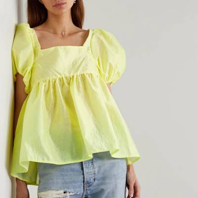 Puff Sleeve Tops & Dresses: The Puffed Sleeve Trend AW21 | Glamour UK