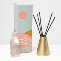 Best Reed Diffusers 2021: The Diffusers That Smell Amazing | Glamour UK
