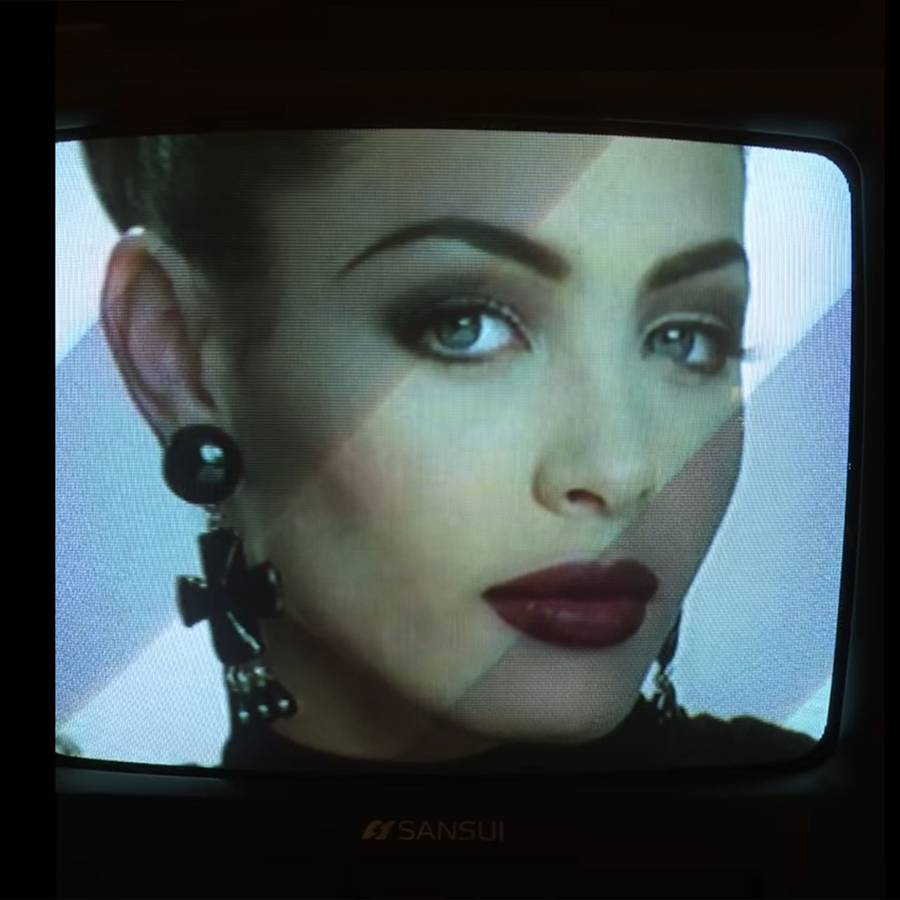 MAC 1992 beauty tutorial video on YouTube | Glamour UK