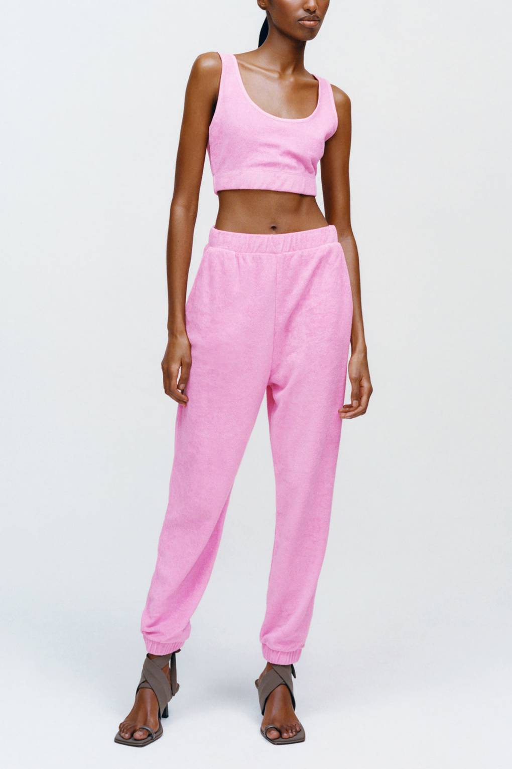 13 Best Tracksuits & Comfy Co-ords To Lounge In For Summer 2021 ...