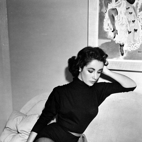 Elizabeth Taylor fashion style icon | Glamour UK
