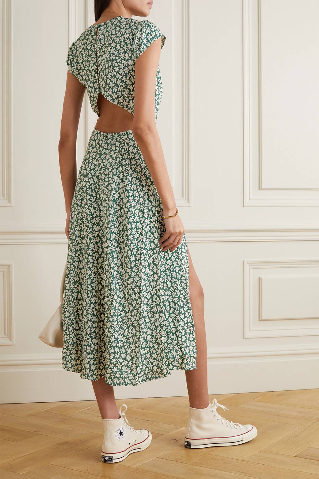 17 Best Backless Summer Dresses For 2021 | Glamour UK