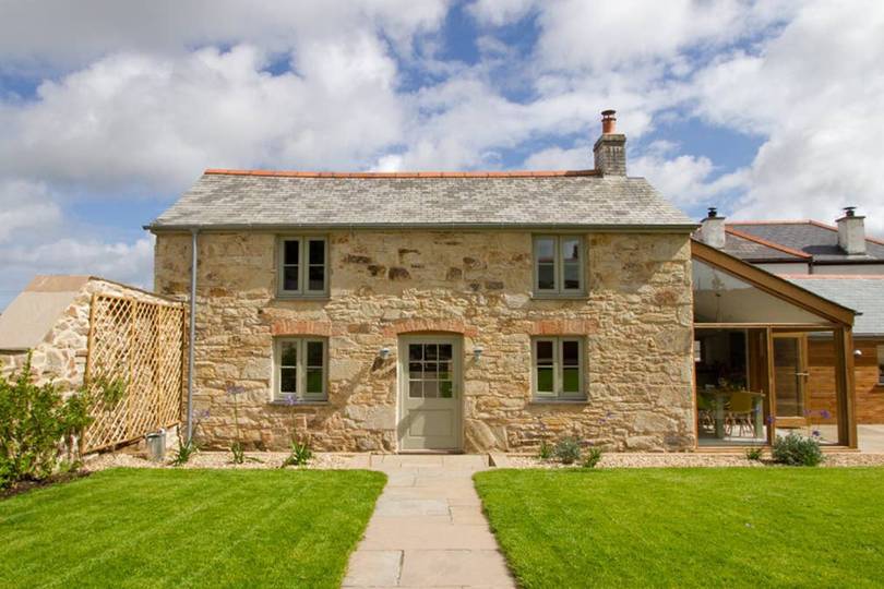 35 Best Holiday Cottages UK: Most Beautiful Holiday Rentals | Glamour UK