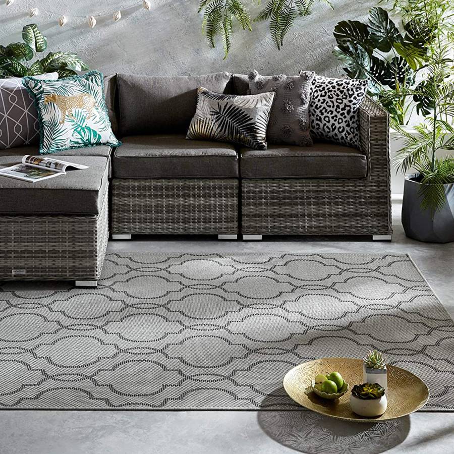 21 Best Outdoor Rugs UK For All Budgets | Glamour UK