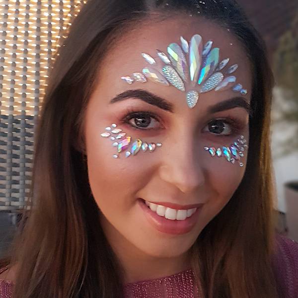 Festival Makeup Ideas 2019: From Glittery To Understated Cool | Glamour UK