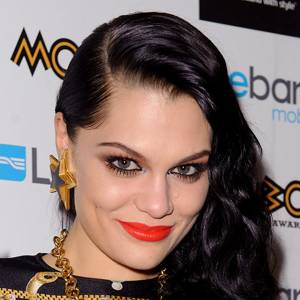 Jessie J's Hairstyle & Makeup Photos - Celebrity Hair | Glamour UK
