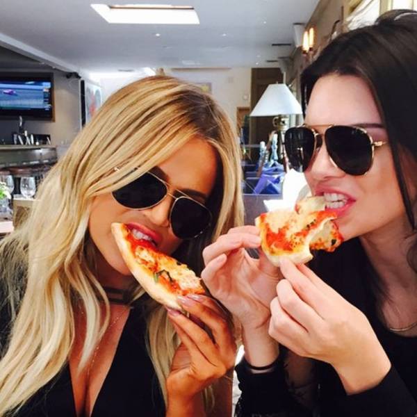 Celebrities Eating Pizza: Katy Perry, Jennifer Lawrence & Beyonce ...
