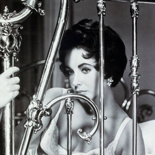 Elizabeth Taylor fashion style icon | Glamour UK