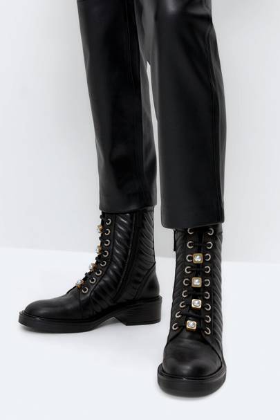 Best Black Boots: 19 Chic Pairs That You'll Love Forever | Glamour UK