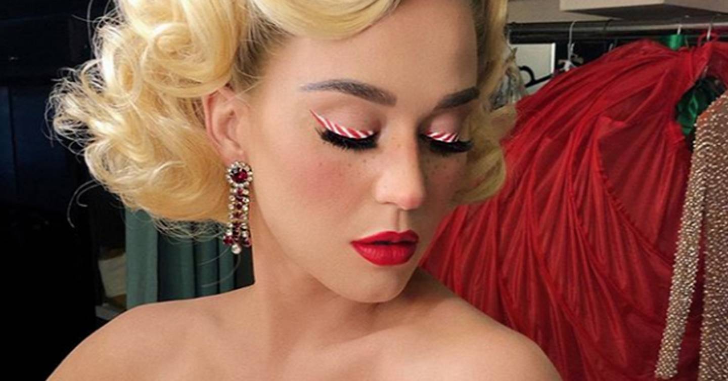 Katy Perry's Candy Cane Eyeliner And Christmas Tree Hair | Glamour UK